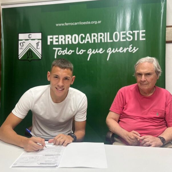 El lateral Lorenzo firma su vínculo con Ferro - Desde La Ventana Salta ...