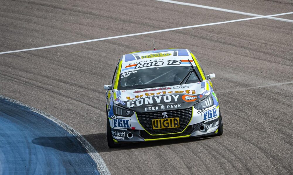 Antolín serie más veloz y pole en San Martín